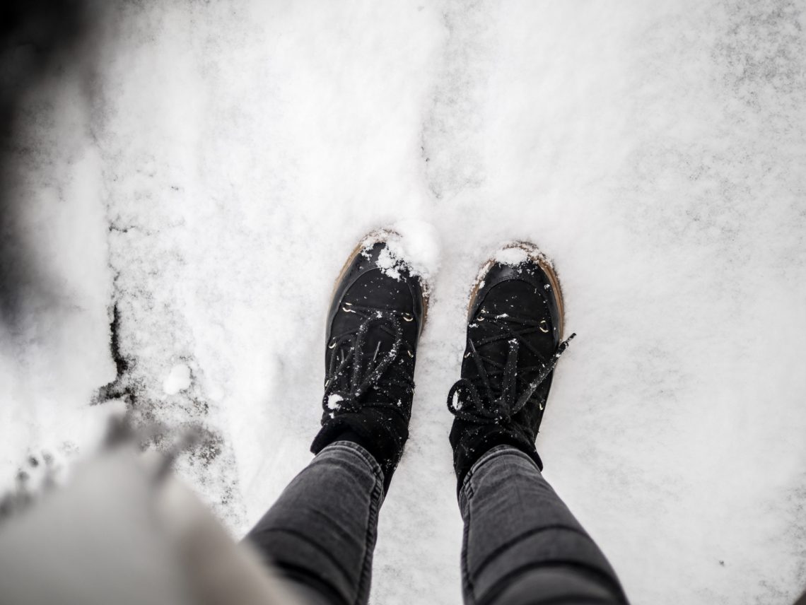 SOUS LA NEIGE | Dis Oui Ninon